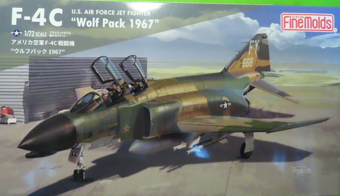 Fine-Molds-72846-1:72-USAF-F-4C-Phantom-Wolfpack-1967