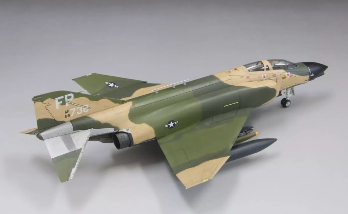 Fine-Molds-72747-1:72-US-Air-Force-F-4D-Jet-Fighter-Night-Attacker ...