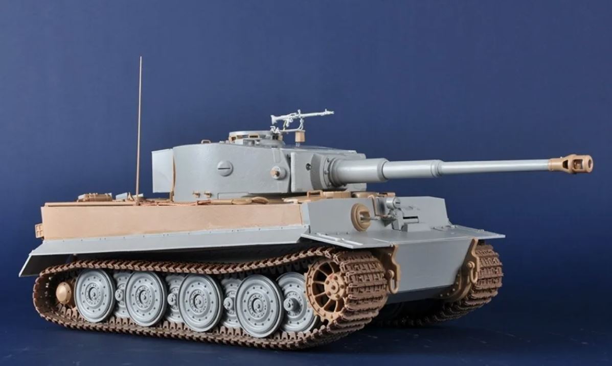 Trumpeter-00945-1:16-Pz-Kpfw-VI-Ausf-E-Sd-Kfz-181-Tiger-I-Late ...